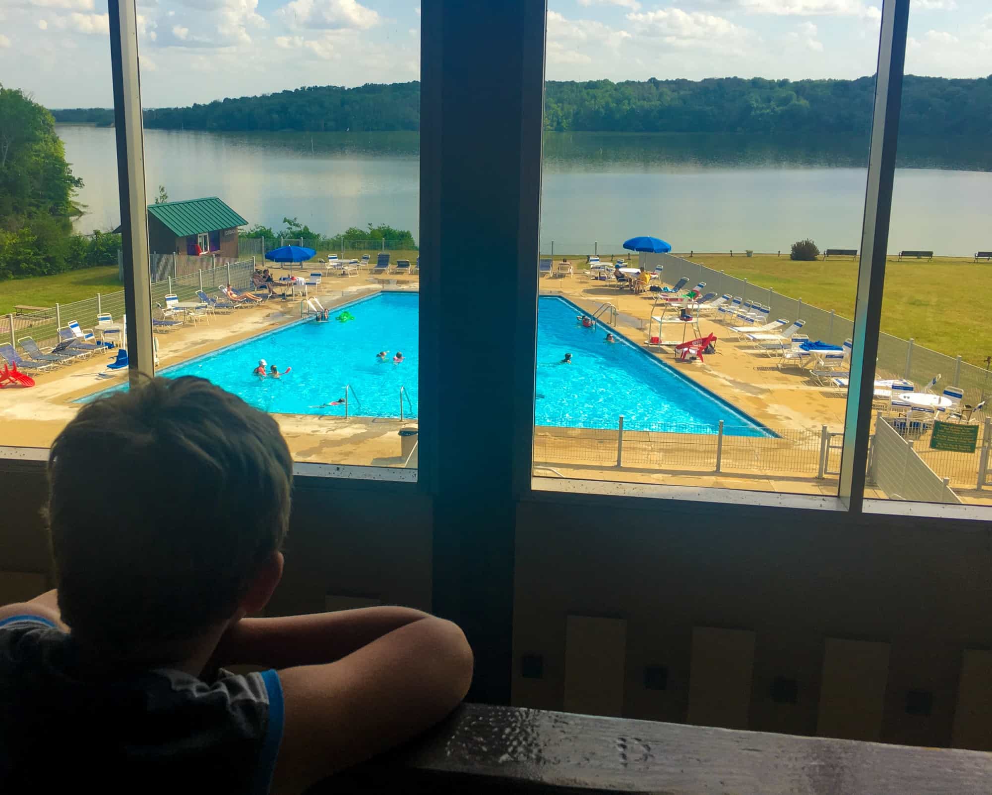 Best Ohio Weekend Getaways at Ohio State Park Lodges - Trekaroo Family ...