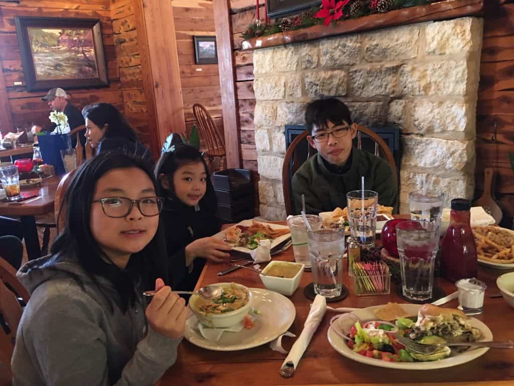 12 Terrific Things to do in Waco with Kids on a Family Vacation