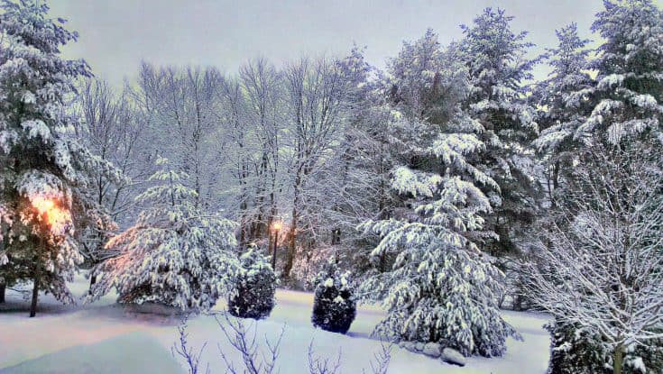 8 Great Spots for Snow Tubing in CT + 2 More Nearby!