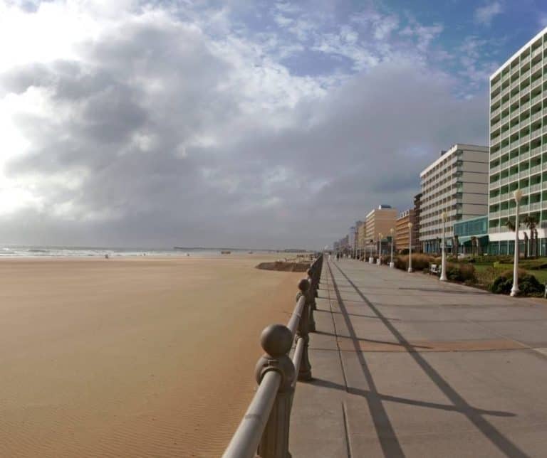 Over 20 Fun Things to do in Virginia Beach with Kids on Vacation