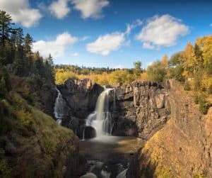 Minnesota Fall Colors 2025: The 25 Best Spots & Peak Times