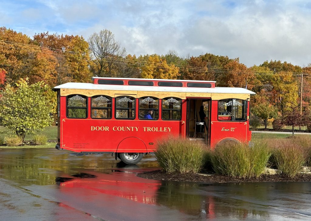 Over 25 Fun Things to do in Door County with Kids o a Family Vacation