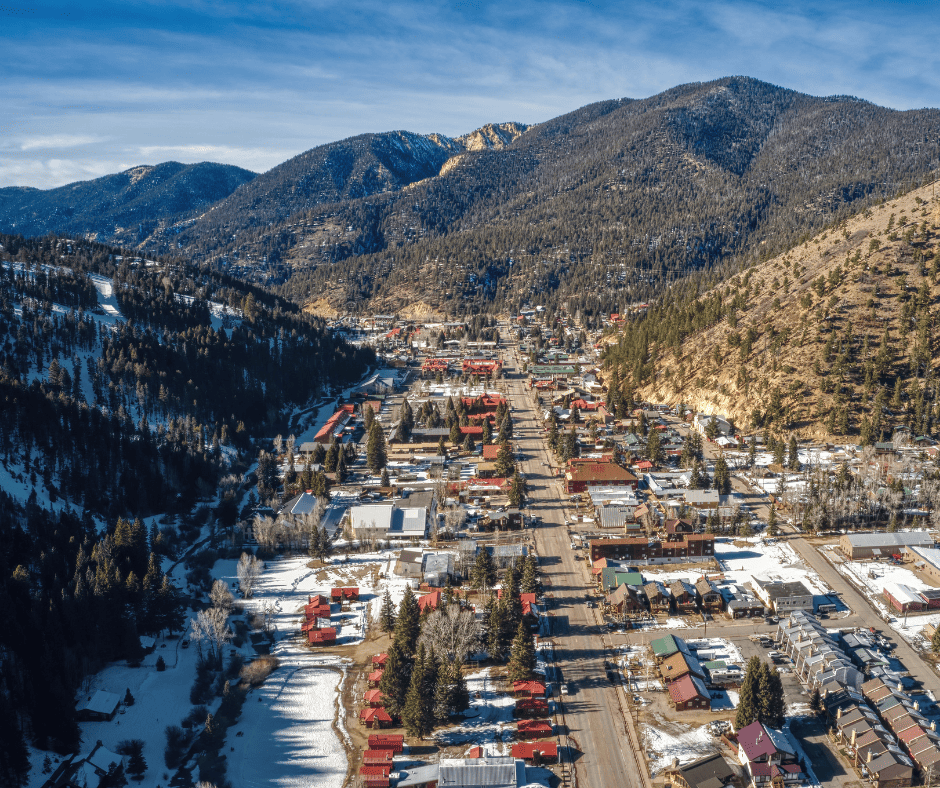 8 of the Best Mountain Towns in New Mexico You Need to Visit